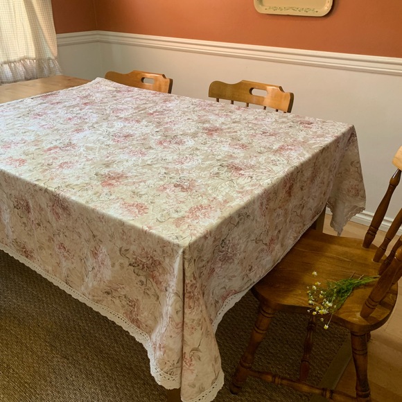 Dining | 68x68 Square Cottagecore Damask Boho Floral Crochet Trim ...